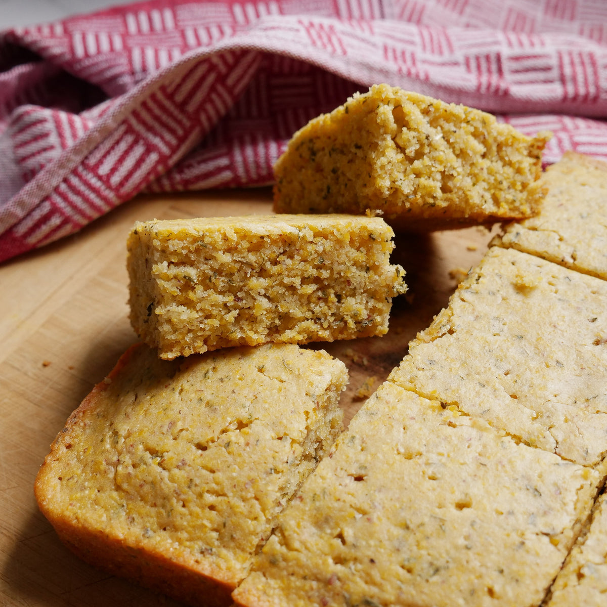Orange Pepper Rosemary Cornbread – Burlap & Barrel